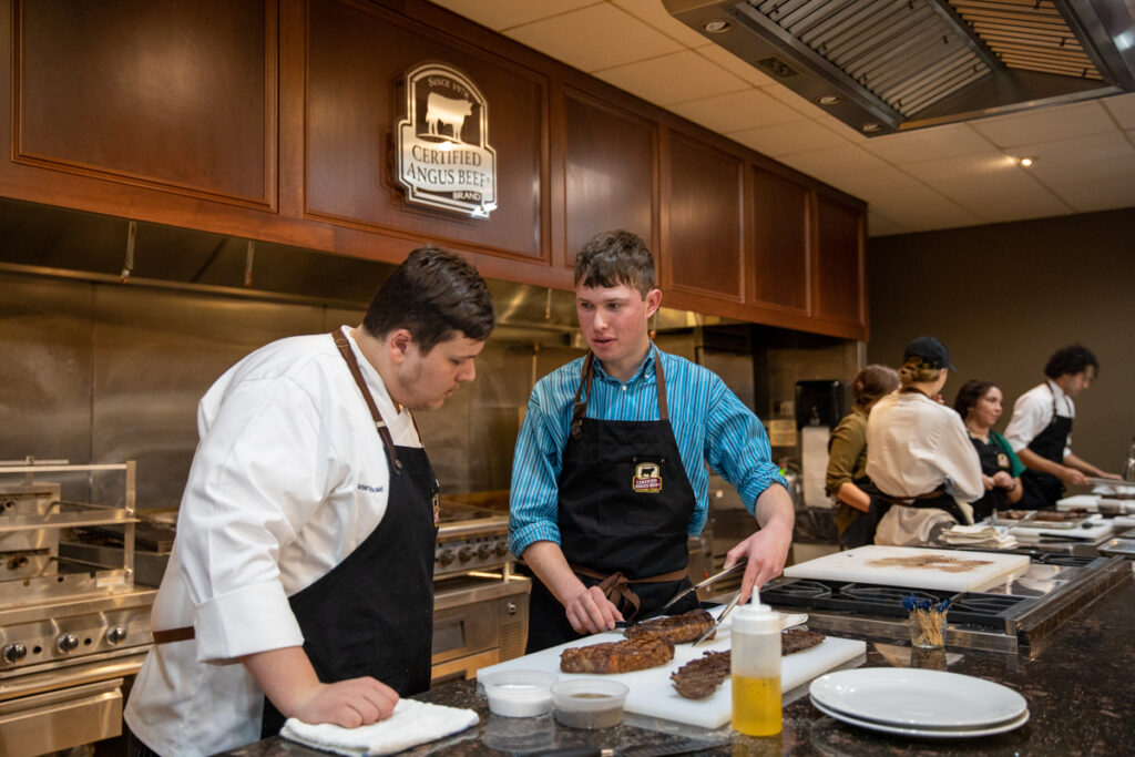 Connecting With Consumers at the Meat Case - CAB Cattle